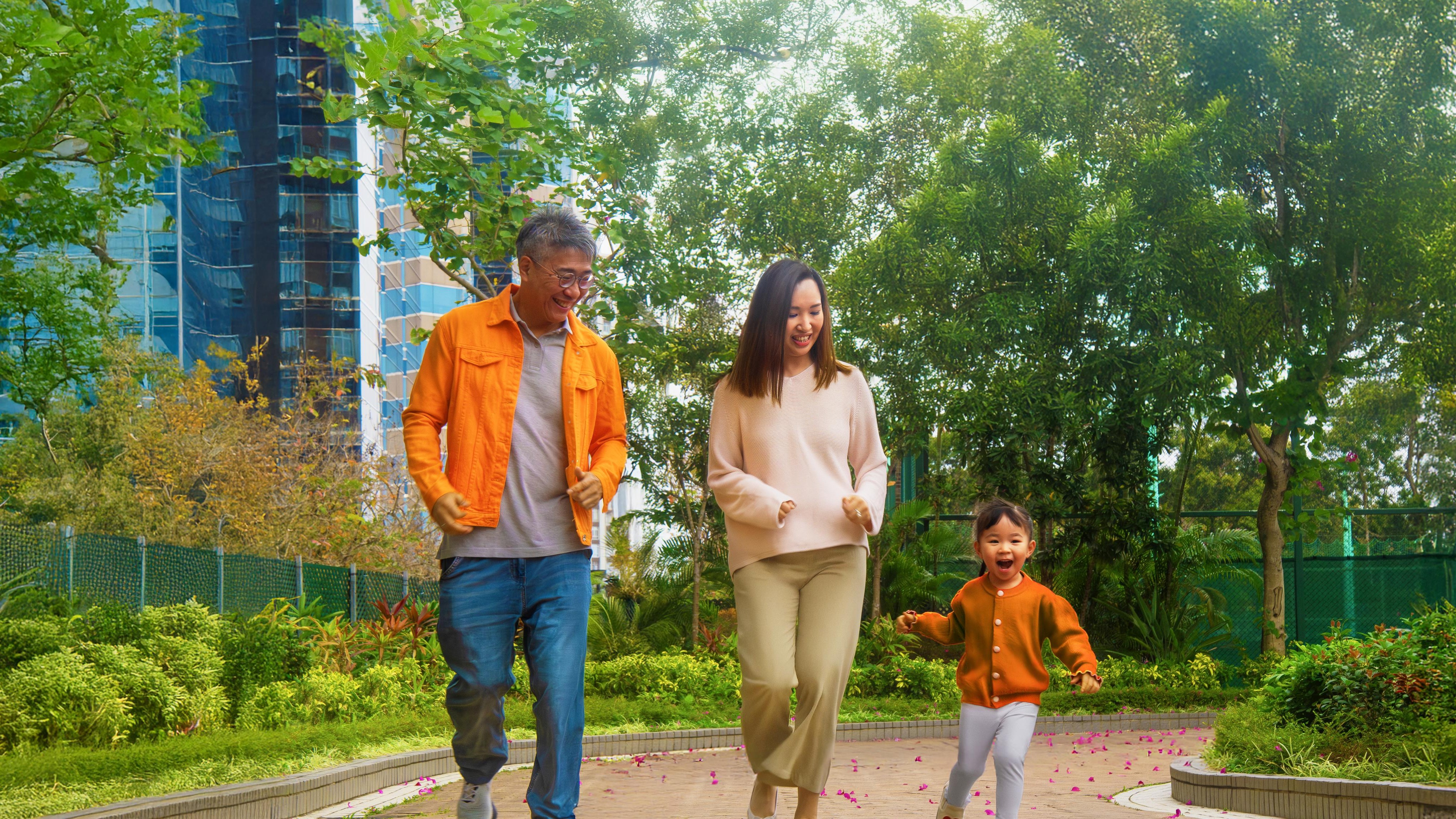 FWD LegacyGuard & LegacyGuard+ | Life Insurance | FWD Insurance and Takaful